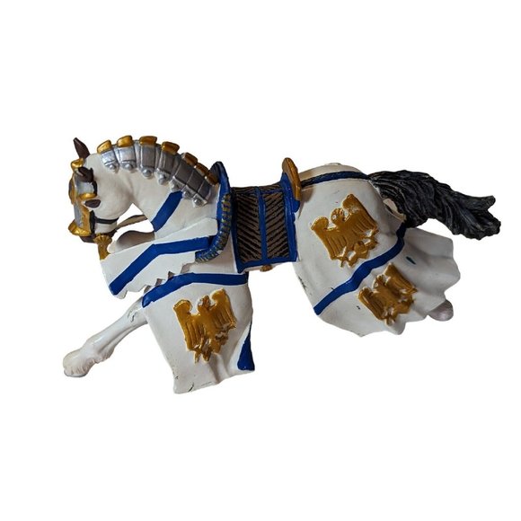 Papo | Toys | 21 Papo Fantasy World Series Of Knights Hawk Eagle Falcon ...